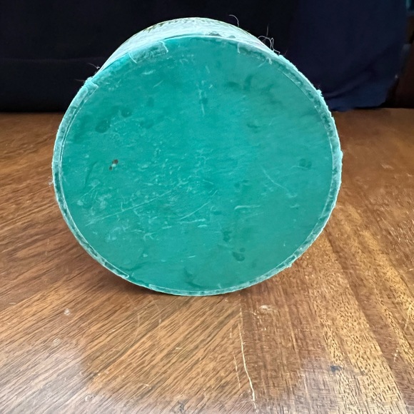 Old South | Accents | Vintage Dusting Powder Container | Poshmark